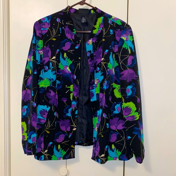 Maggie Barnes | Jackets & Coats | Maggie Barnes Stunning Sequin Accent ...